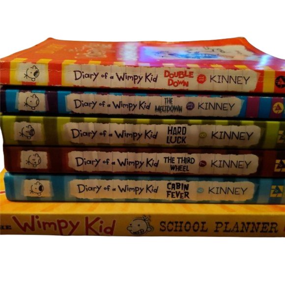 Accents | Diary Of A Wimpy Kid Set 5 Books 1 Planner Kinney | Poshmark